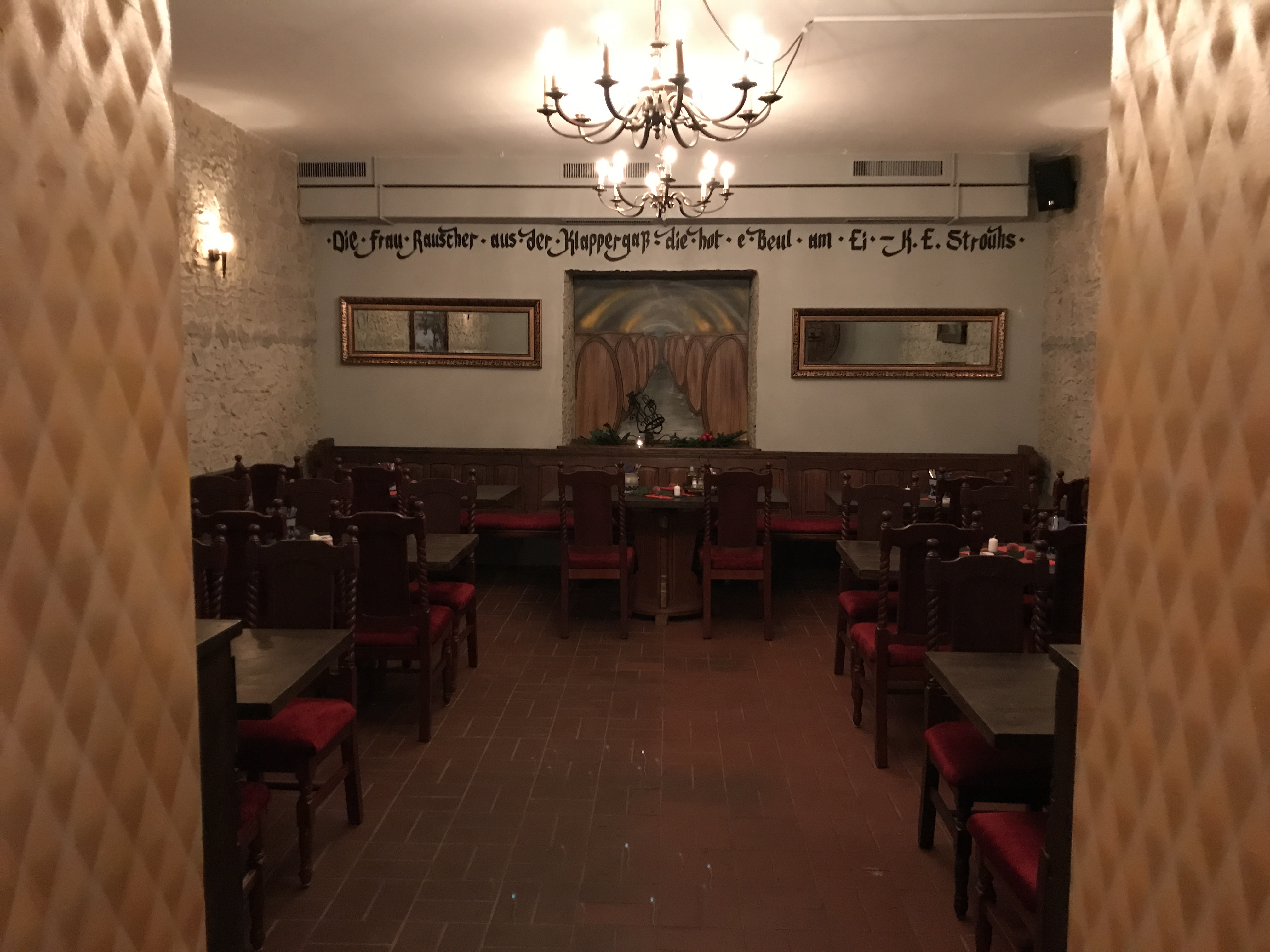 Frau Rauschers Äpplergalerie